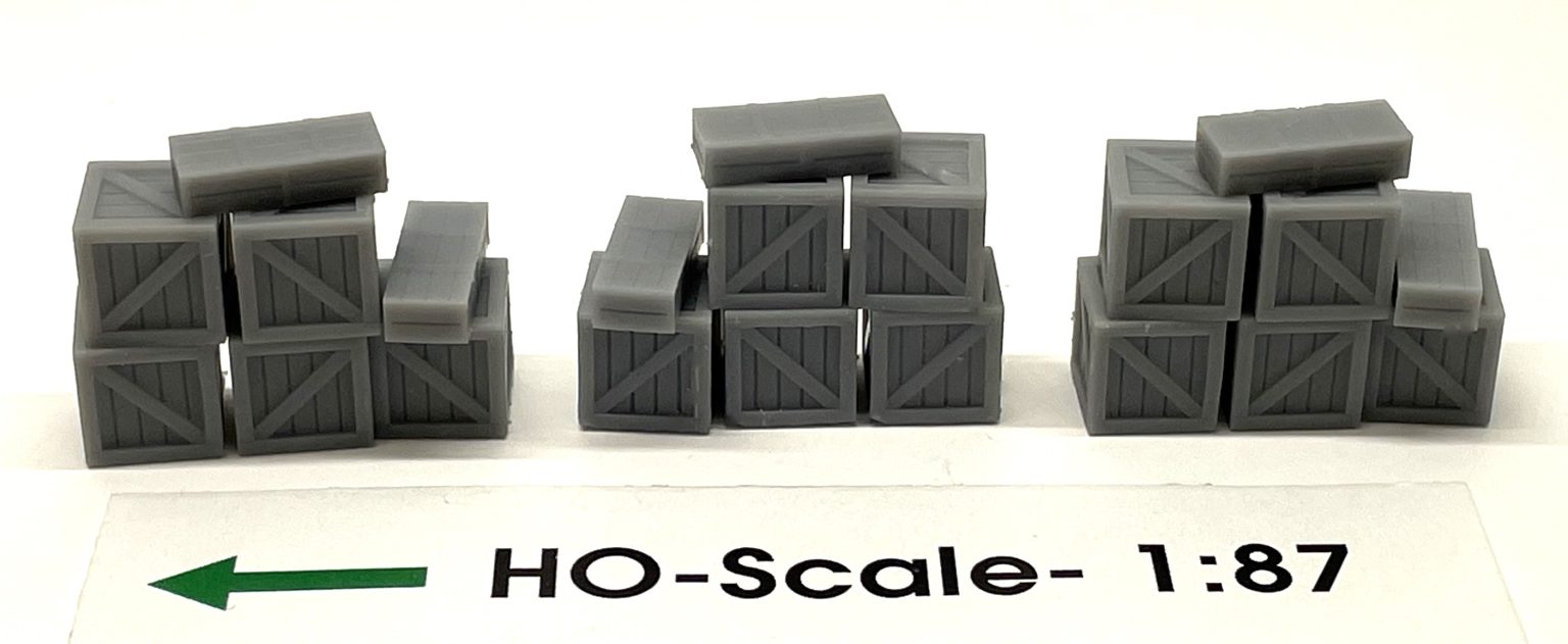 HO-Scale Stack of 5 3′ Cube Crates and 2 3′ x 5′ Crates, Type 3 ...